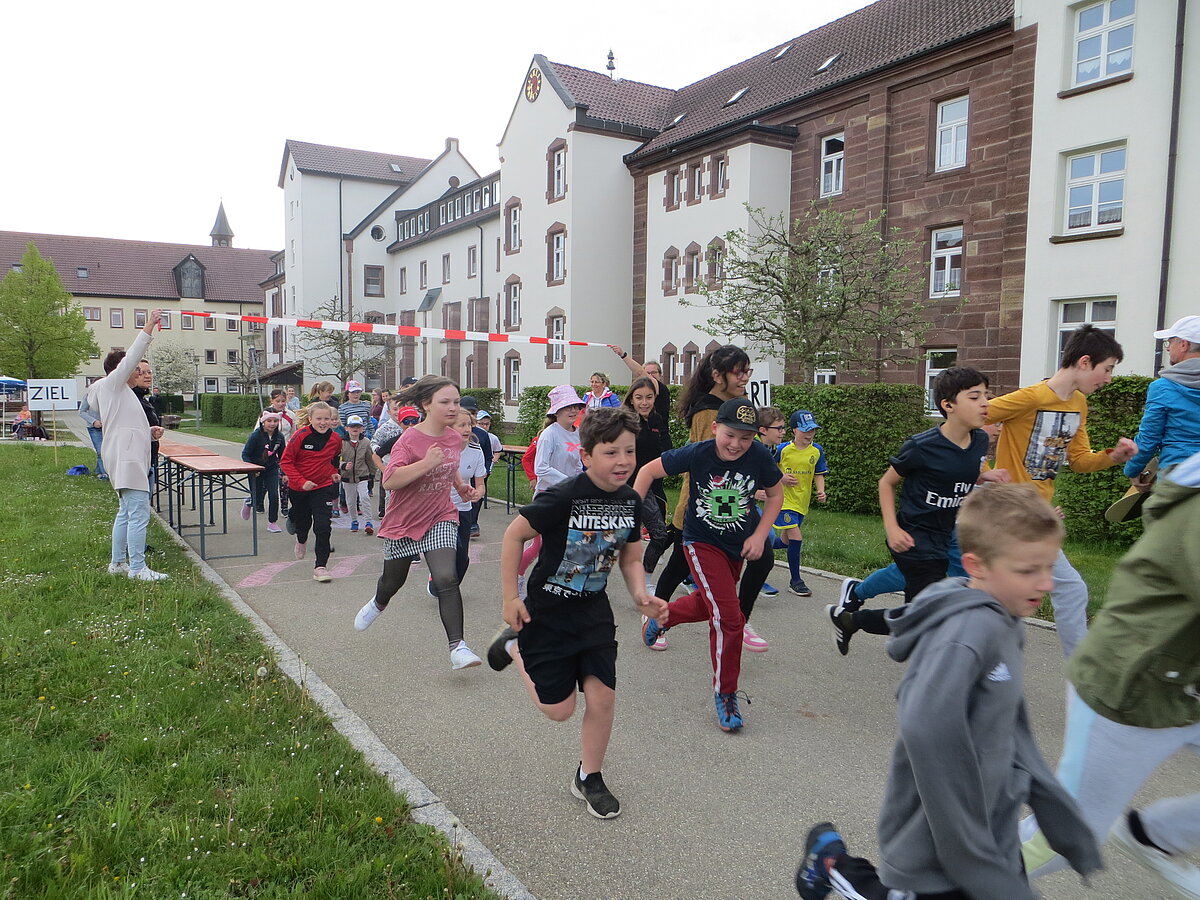 Spendenlauf „Wir laufen für UNICEF“